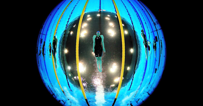 Soni breaks world record in 200m breaststroke | London 2012 Replays