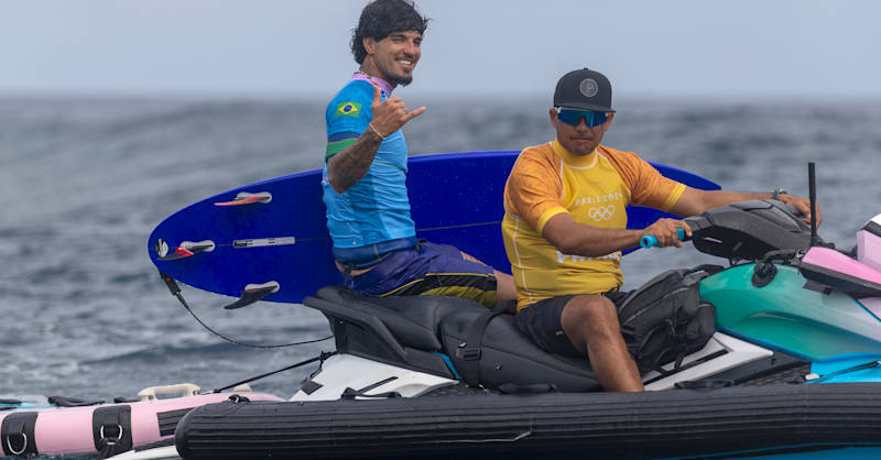 Gabriel Medina se recupera de frustração na semifinal e leva o bronze ...