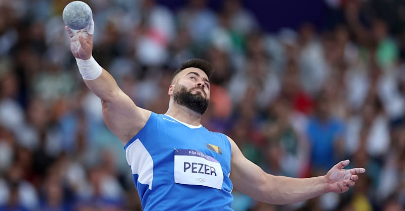 Men's Shot Put Qualifying B | Athletics | Olympic Games Paris 2024