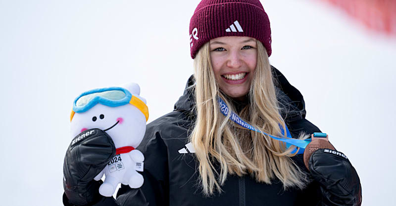 Gangwon 2024: Romy Ertl credits mum Martina for first medal win ...