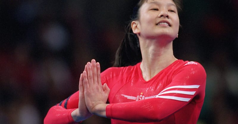 Watch the best of Amy Chow at Sydney 2000