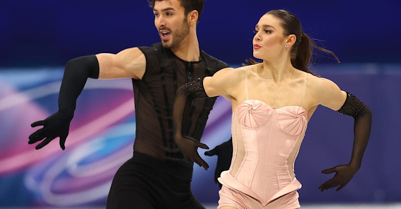 Fournier Beaudry and Cizeron lead after Ice Dance Rhythm Dance - Winter ...