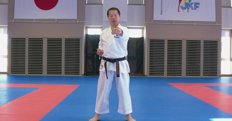 Coaches Tips: Karate - Punching and blocking