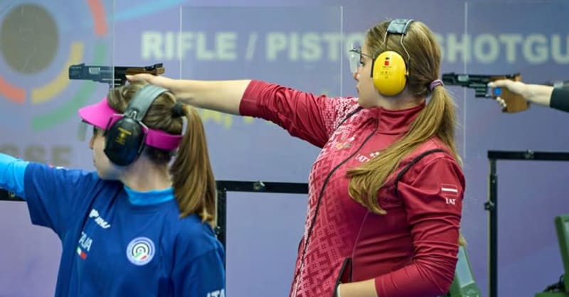 Shooting | Women's 25m Pistol Final | Junior World Cup Rifle / Pistol ...
