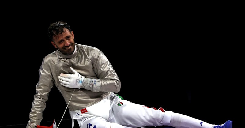 Samele (ITA) and Elsissy (EGY) - Men's Sabre Individual Bronze Medal ...