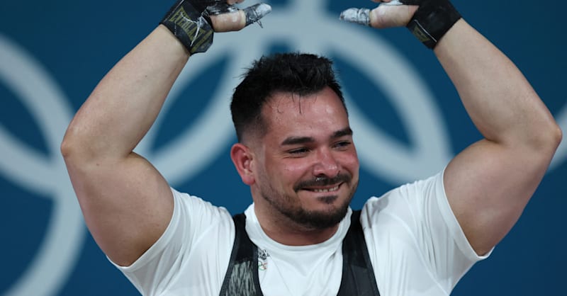 Ramiro Mora: 'The Refugee Olympic Team has become a family'